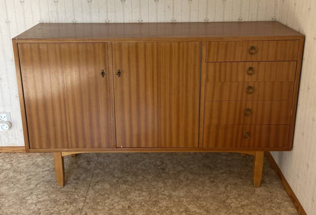 TEAK-SENKKI | Antiikkiliike Wanha Elias