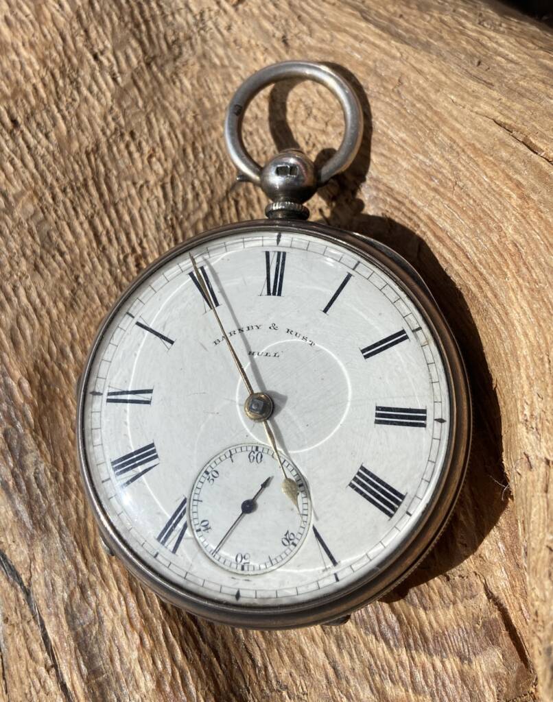 TASKUKELLO | Antiikkiliike Wanha Elias